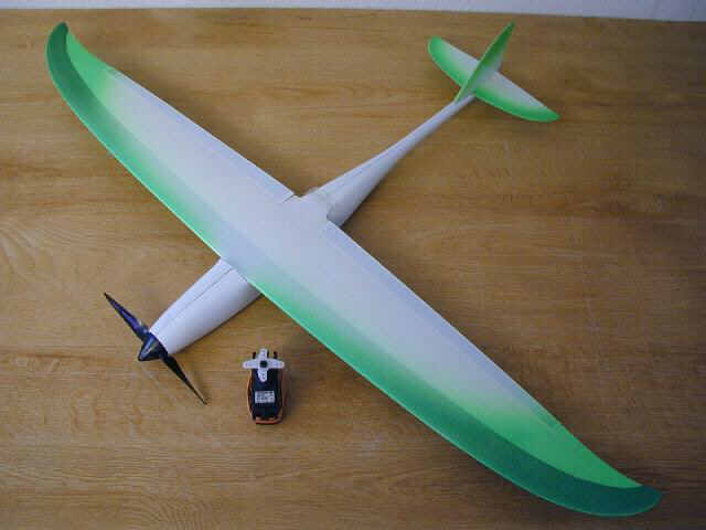 Stinger Speed 400 Pylon in Voll GFK